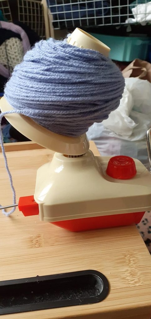 Knitting Tools for Beginners - Knit-Knit