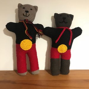 10 Knitted Trauma Teddy Free Patterns - Knit-Knit