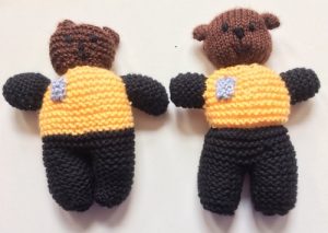 10 Knitted Trauma Teddy Free Patterns - Knit-Knit