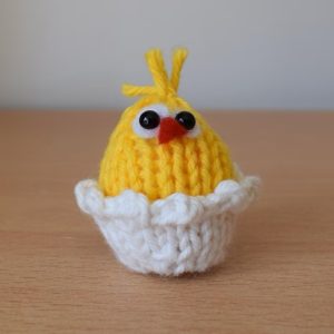 9 Knitted Mini Hens Free Patterns - Knit-Knit