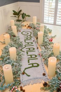 11 Knitted Table Runner Free Patterns - Knit-Knit