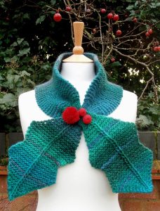 11 Free Knitted Keyhole Scarf Patterns - Knit-Knit