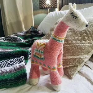 8 Free Knitted Llama Patterns - Knit-Knit