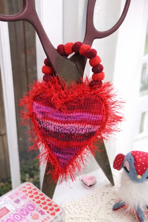 13 Knitted Valentine's Day Gifts Free Patterns - Knit-Knit