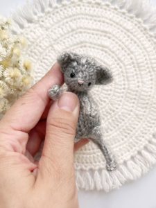 14 Knitted Mini Cats Free Patterns - Knit-Knit