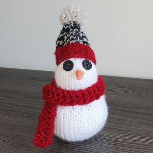 12 Knitted Miniature Toys Free Patterns - Knit-Knit